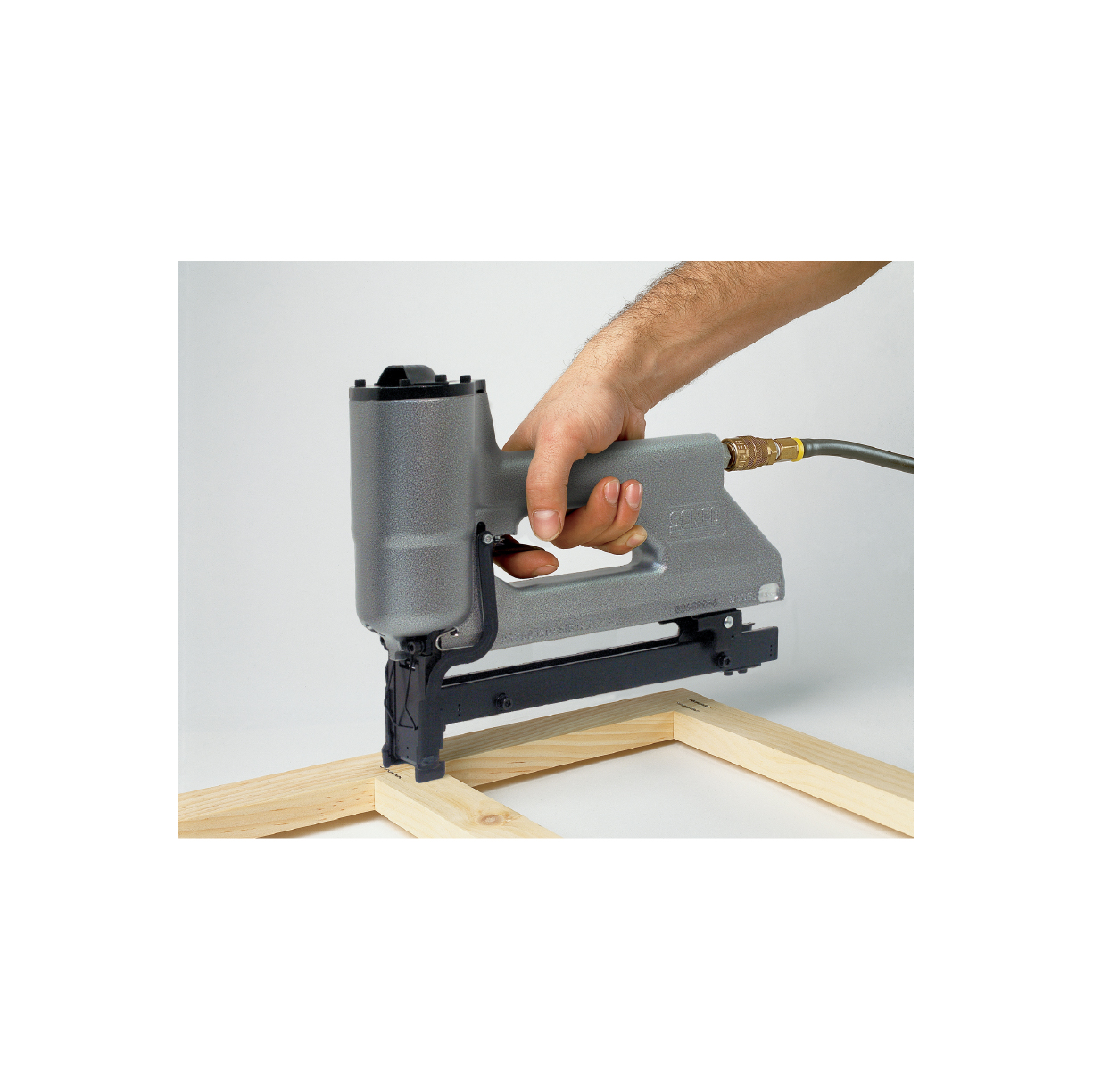 Corrugated Fastener Gun